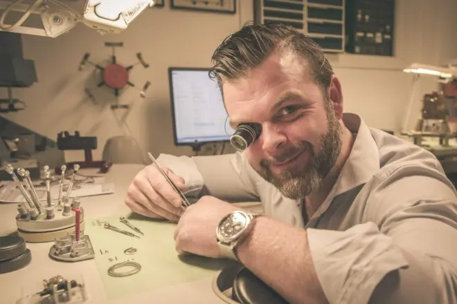 Urmaker - Jacob Friis, Ur-Optikk AS Tromsø